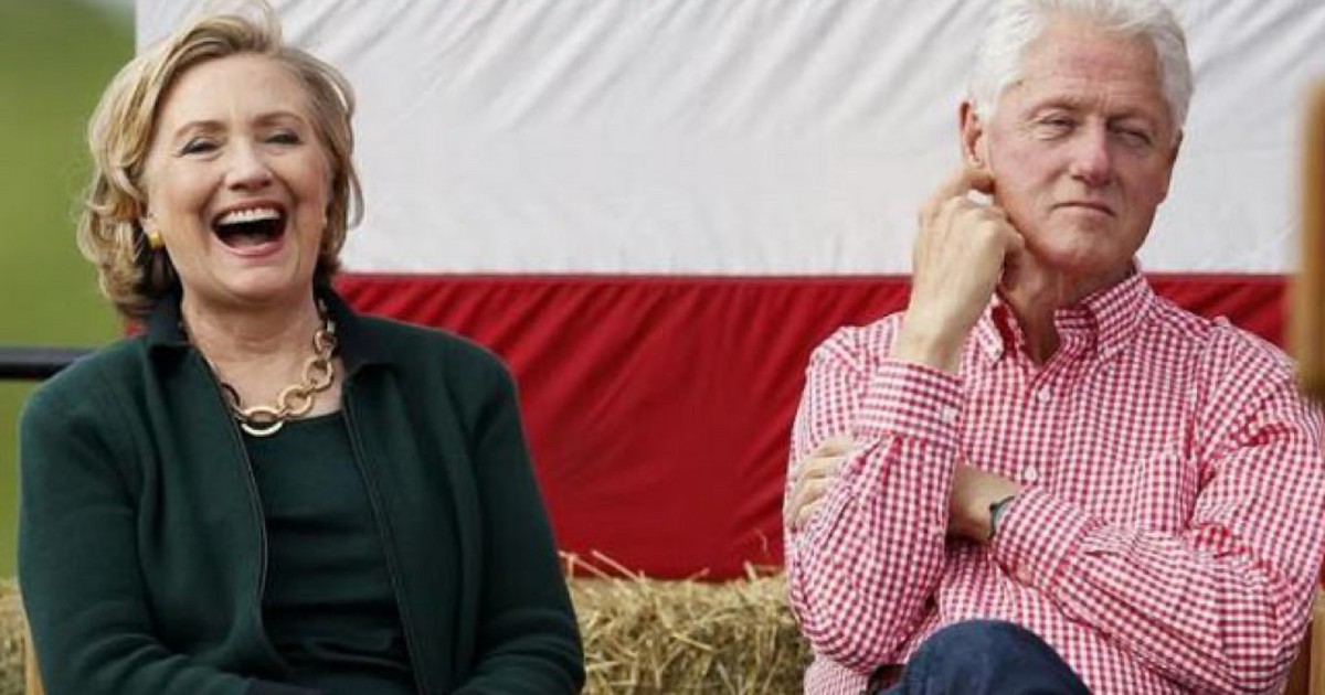 Vợ chồng cựu Tổng thống Bill Clinton sắp lên đường 'lưu diễn'