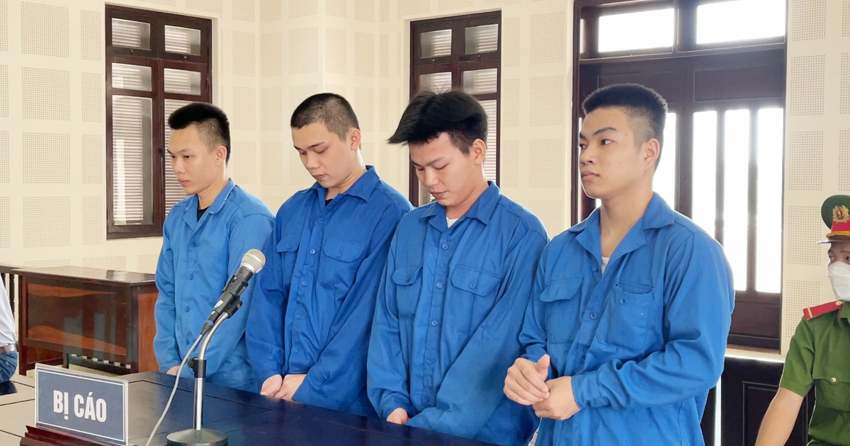 Chém nhau vì “đi bộ đội về 3 tuần mà người yêu có thai 8 tuần”